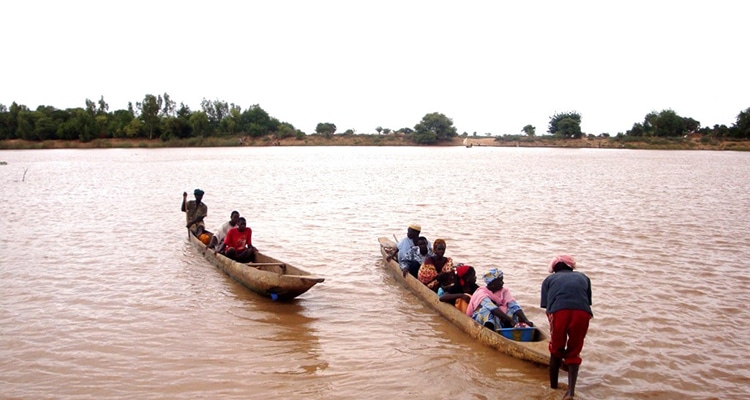 Itinéraire le long du fleuve Sénégal, entre désert et savane